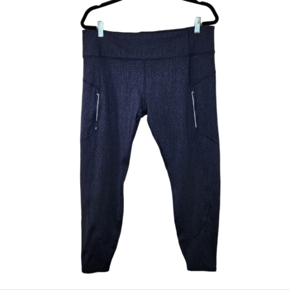 Athleta | Pants & Jumpsuits | Athleta Rainier Textured Tight Leggings ...